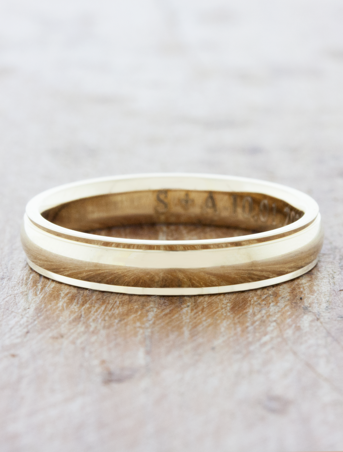 Corsello: Comfort Fit Dome Shaped Wedding Band with Ridged Border | Ken ...