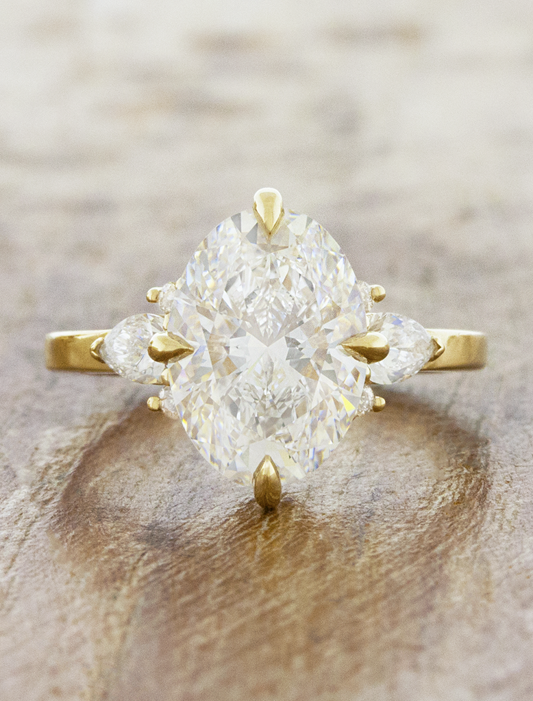 Jillian: Vintage-Inspired Oval Diamond Cluster Engagement Ring | Ken ...