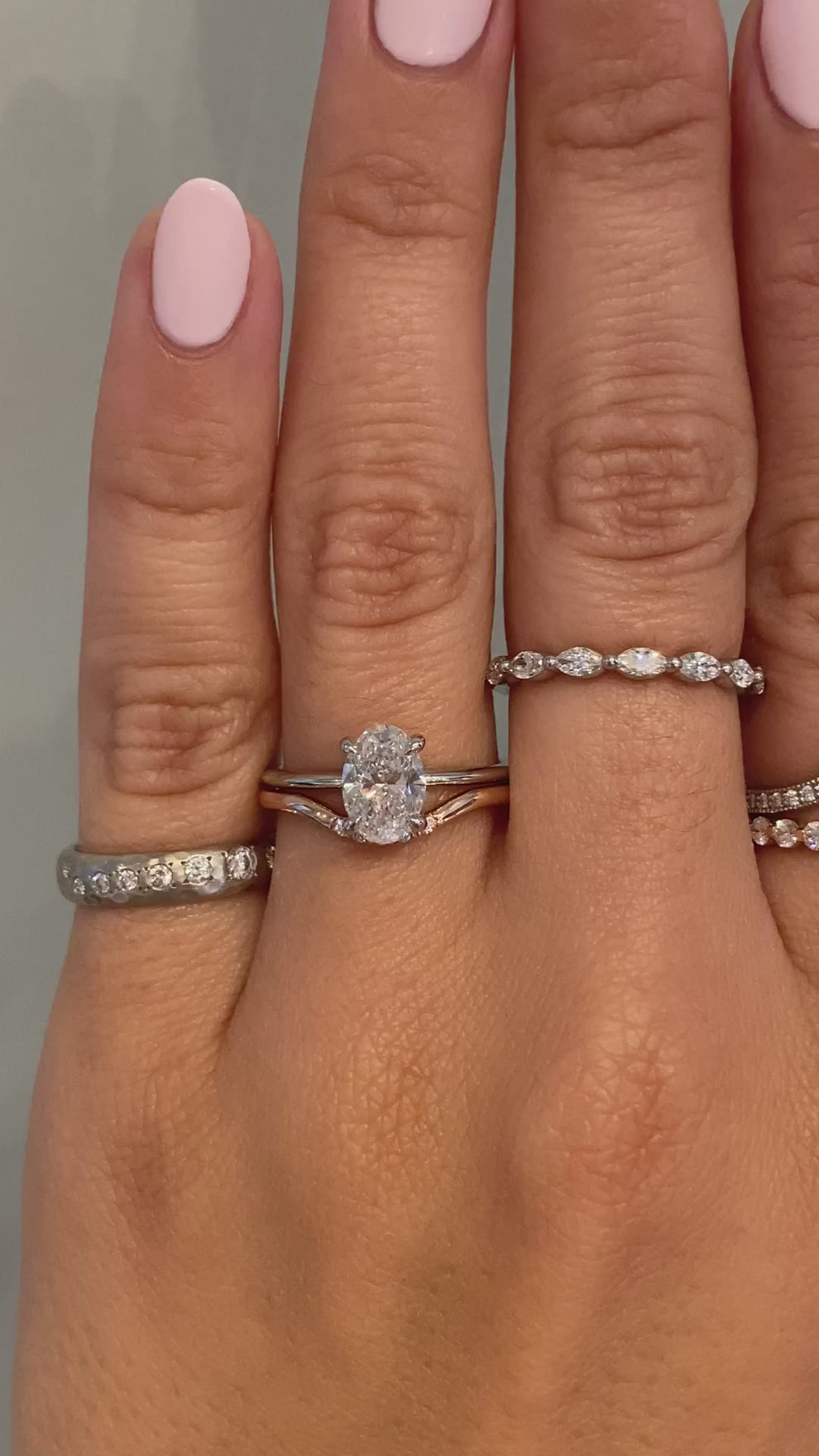 Florina Oval: Platinum Solitaire Engagement Ring with a Thin Band | Ken ...