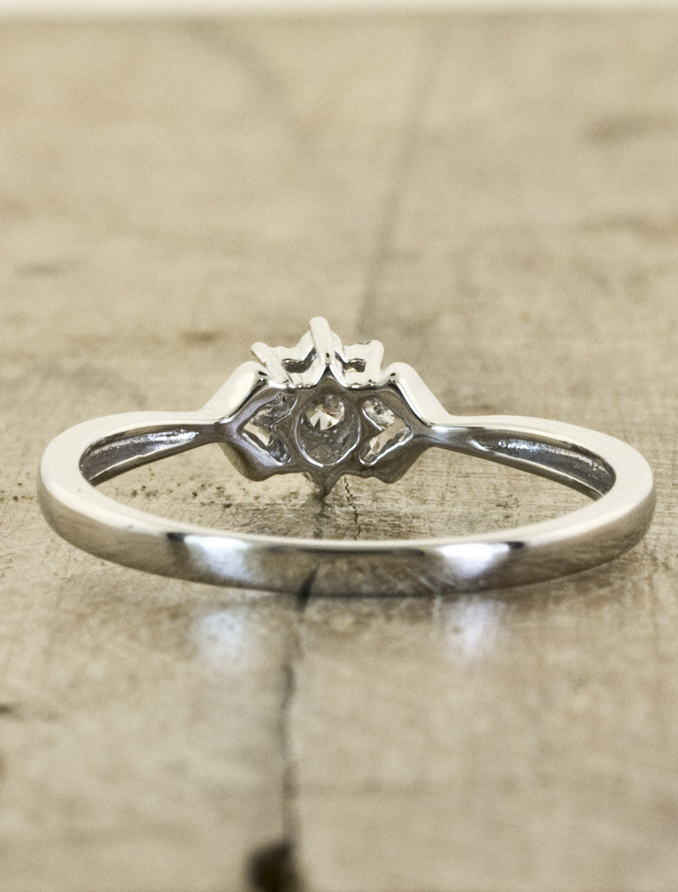 Fada: Diamond Cluster Engagement Ring | Ken & Dana Design