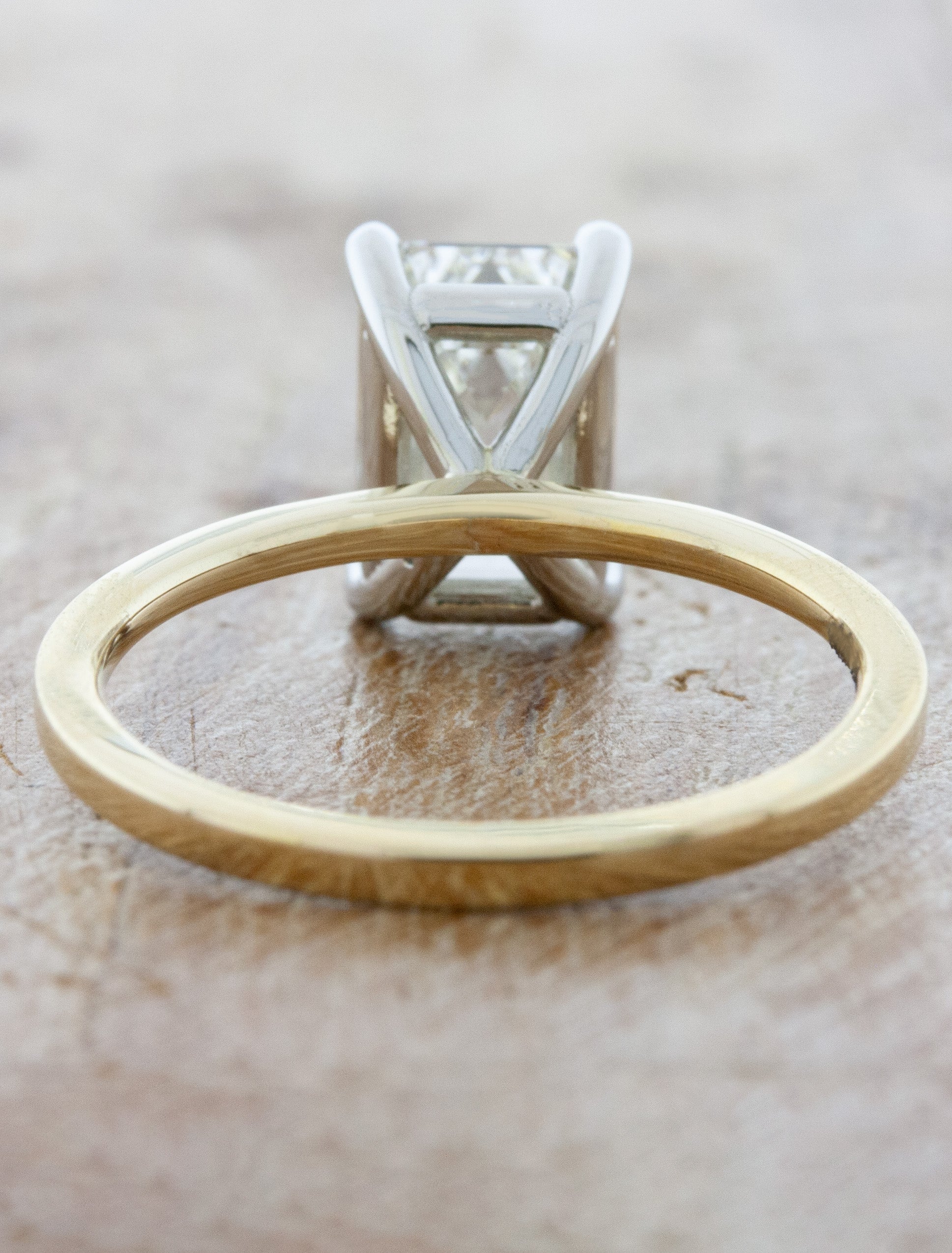 Mackena: Two-Toned Solitaire Engagement Ring with a Thin Band | Ken ...