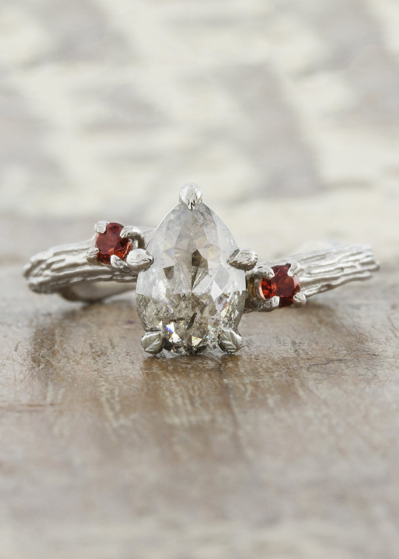 Prairie: Three Stone Diamond & Alexandrite Ring | Ken & Dana Design